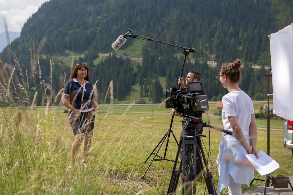 Storytelling in Swiss-Life-Filmen – STIER UND BERGEN